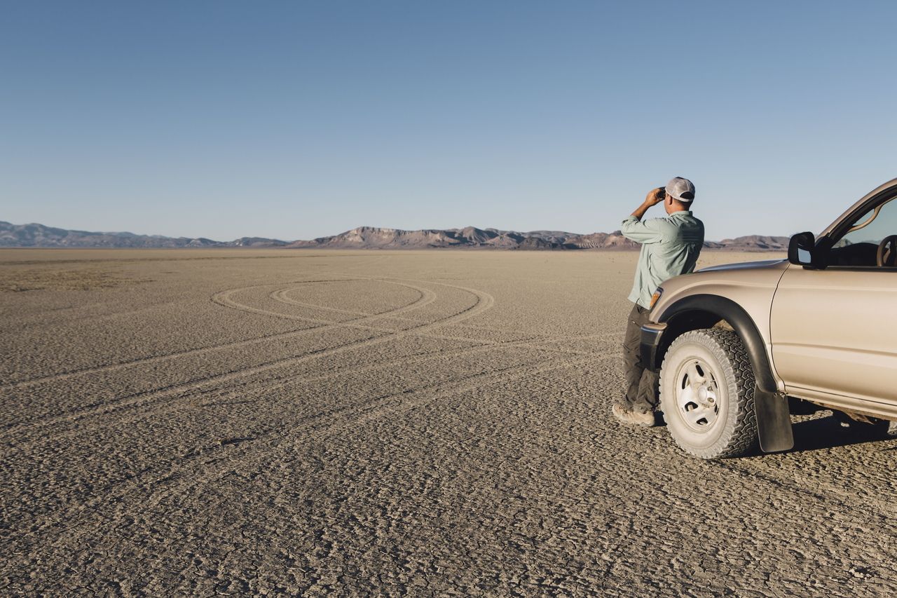 How to Prepare Your Truck for Desert Travel - Desert Sand Motor Inn